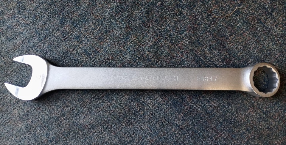 GEARWRENCH 81847 70mm 12 Point Long Pattern Satin Combination Wrench | eBay
