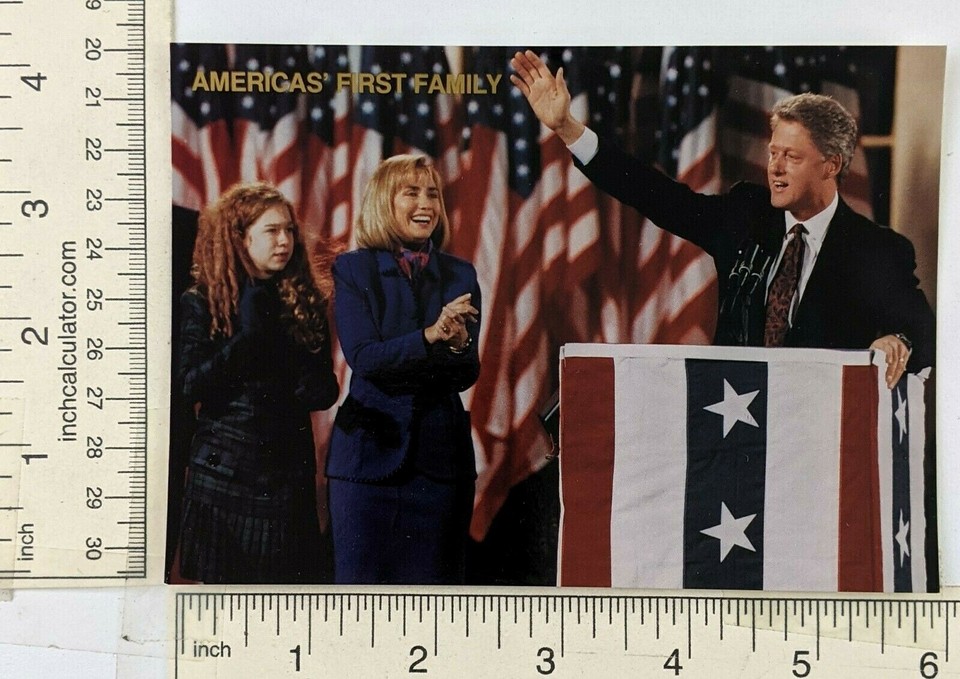 1990s President Bill Clinton Hillary Chelsea Americas First Family ...