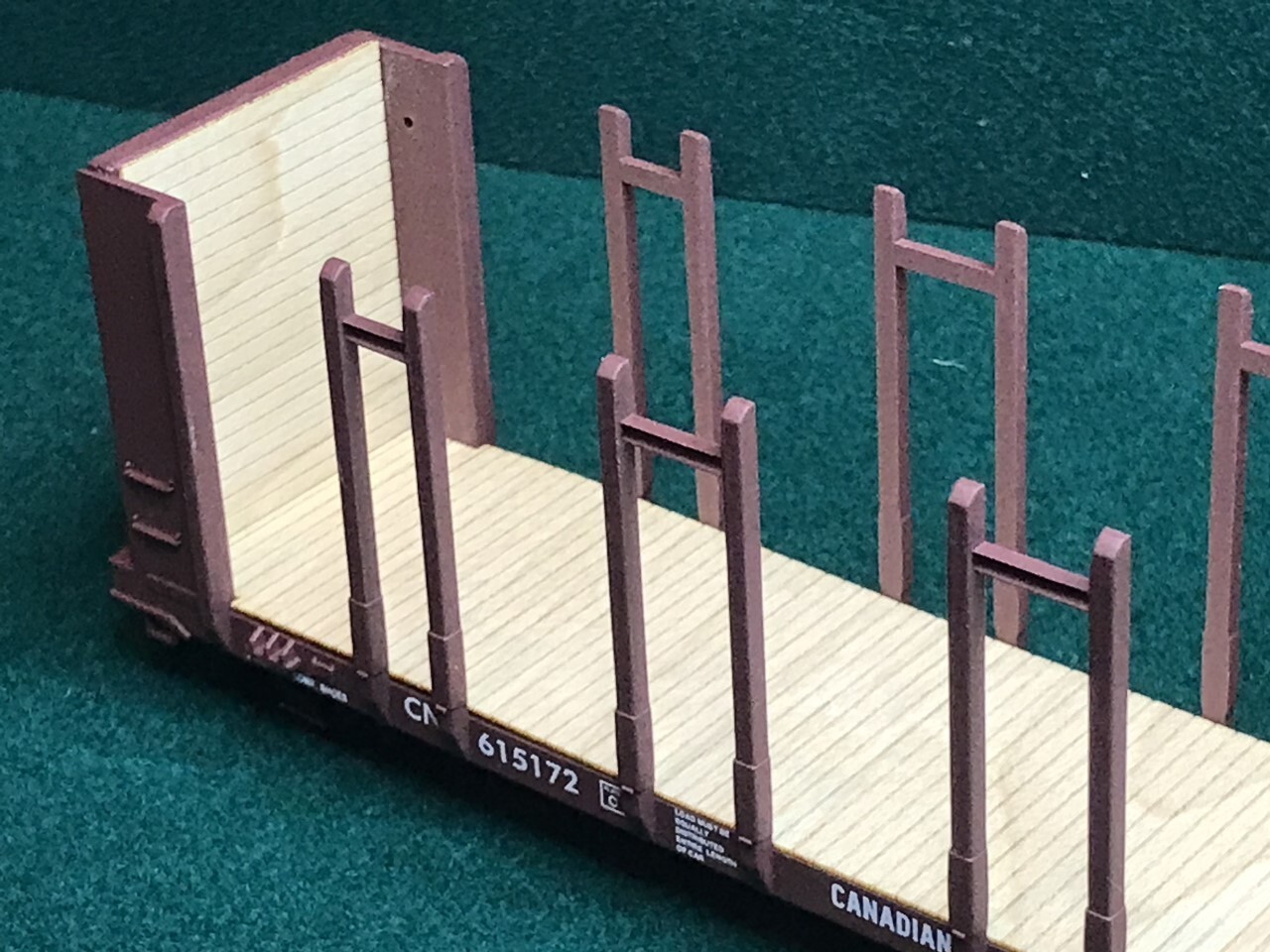 HO Scale 5 pcs Wood Decking Walthers 63ft Pulpwood Flat Car Railcar ...