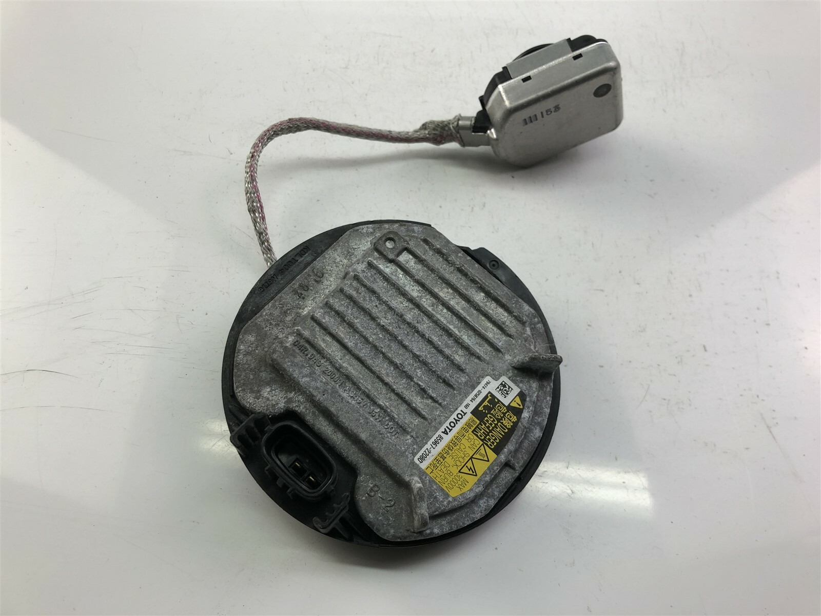 85967-22080 Toyota Avalon Sienna Venza Lexus Lx570 GS RX OEM Headlight ...