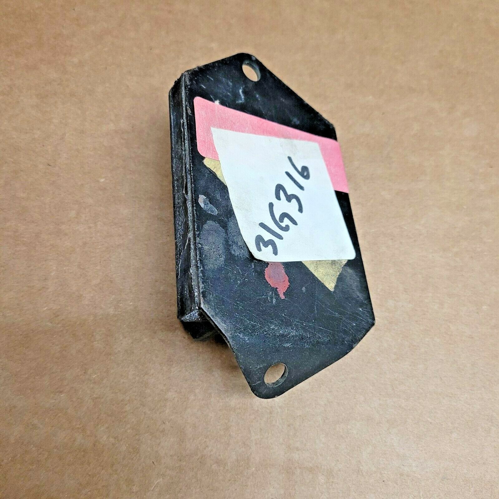 31G316, L/H REAR SUBFRAME MOUNT, AUSTIN MORRIS, MG 1100/1300 | eBay