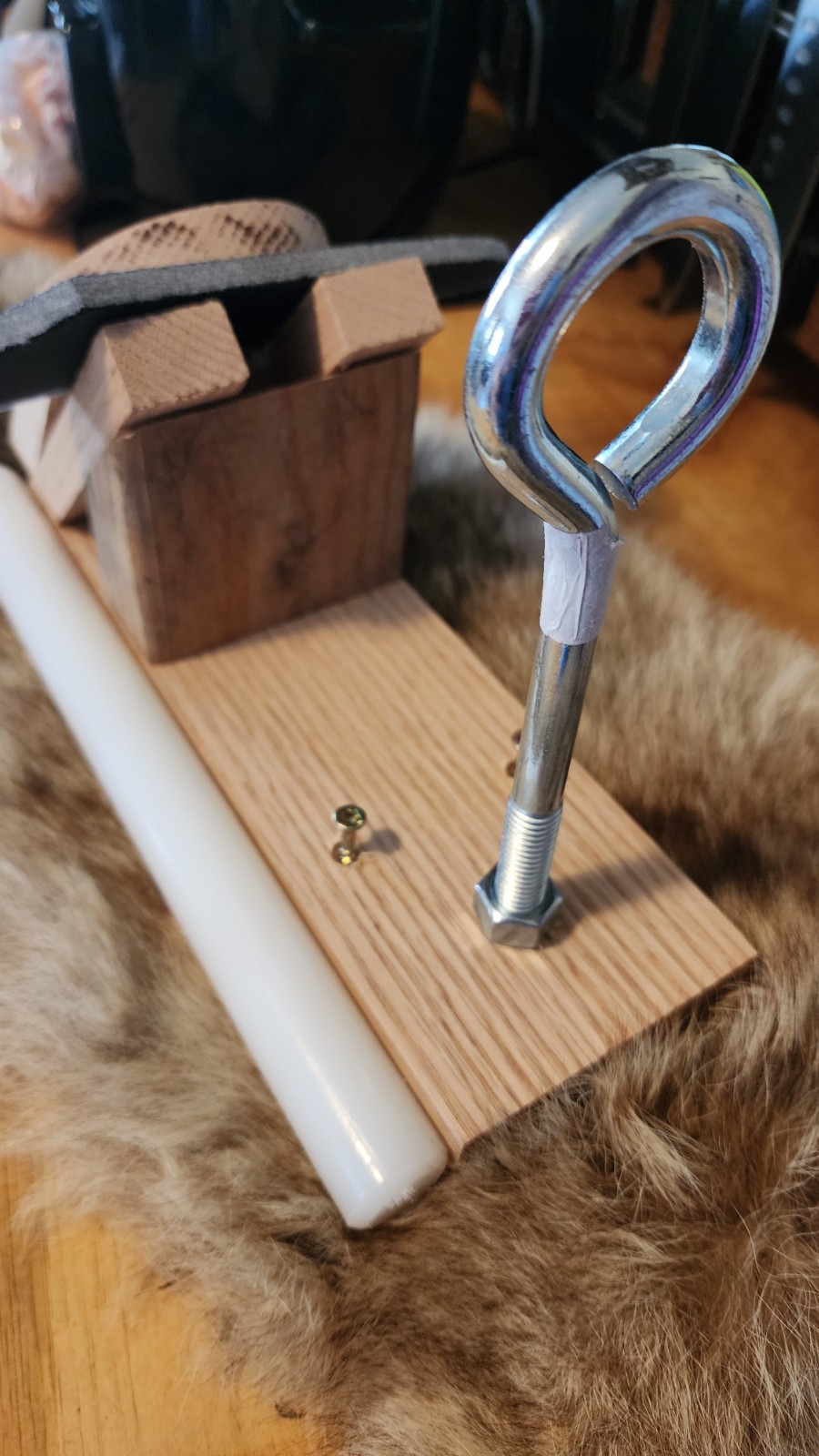 UPGRADED OAK FLINT KNAPPING JIG With UHMW ROD ISHI STICK PRESSURE ...