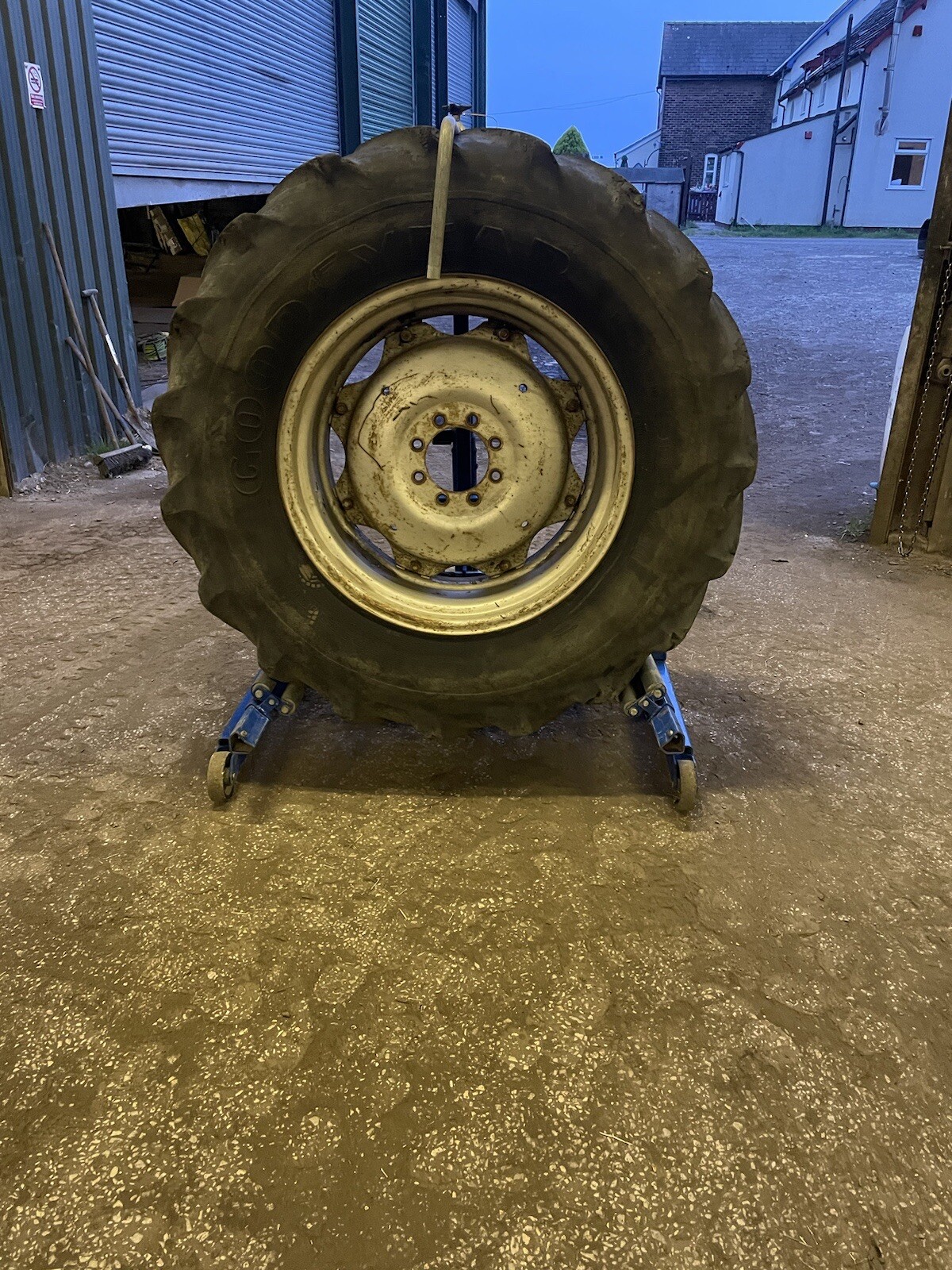 Tractor Truck Lorry Waggon Trailer Wheel Changing Trolley Jack | eBay UK