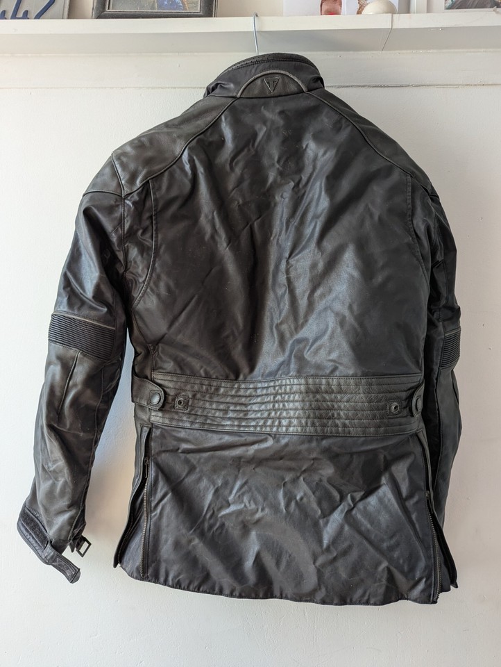 BARBOUR X TRIUMPH LEATHER MOTORCYCLE JACKET - M - RETAILS FOR £495 ...
