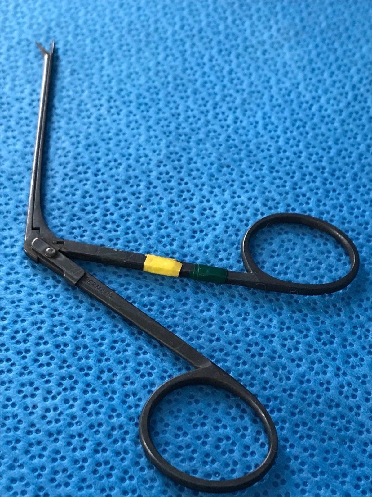 Richards 23-0071 Shea Belluci Scissor Anodized Ear Forcep, Straight ...