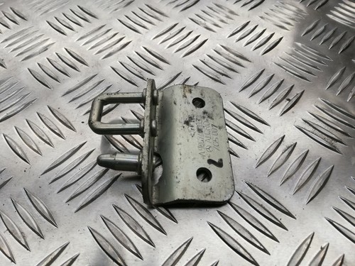 D1 MERCEDES BENZ Sprinter 906 Rear Trunk Door Lock A9067400032 ZGS007 ...