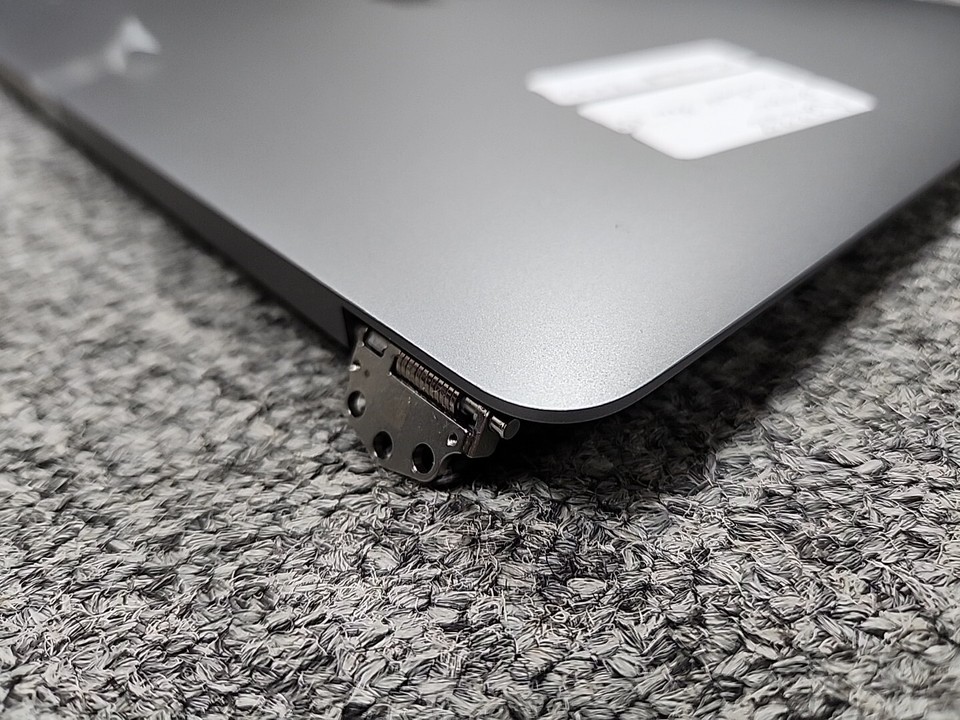 MacBook Pro 2020 13” A2338 M1 Space Gray Broken LCD. None Functional | eBay