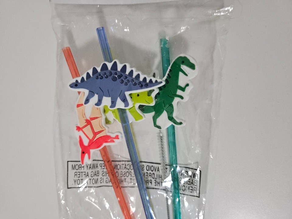 DINOSAUR STRAWS ANKO KMART STEGOSAURUS TRICERATOPS TREX TYRANNASAURUS ...