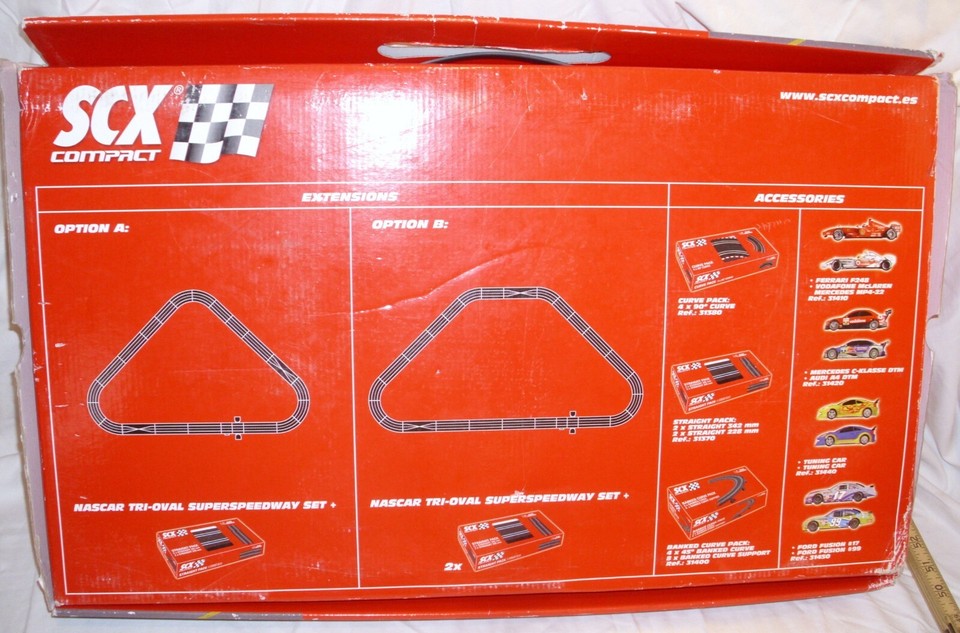 SCX COMPACT NASCAR TRI OVAL SPPEDWAY SLOT CAR SET 1:43 WITH CAR | eBay