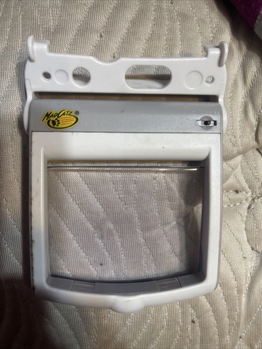 B4 MadCatz Light & Magnifier (GameBoy Advance) White/Grey Clip | eBay