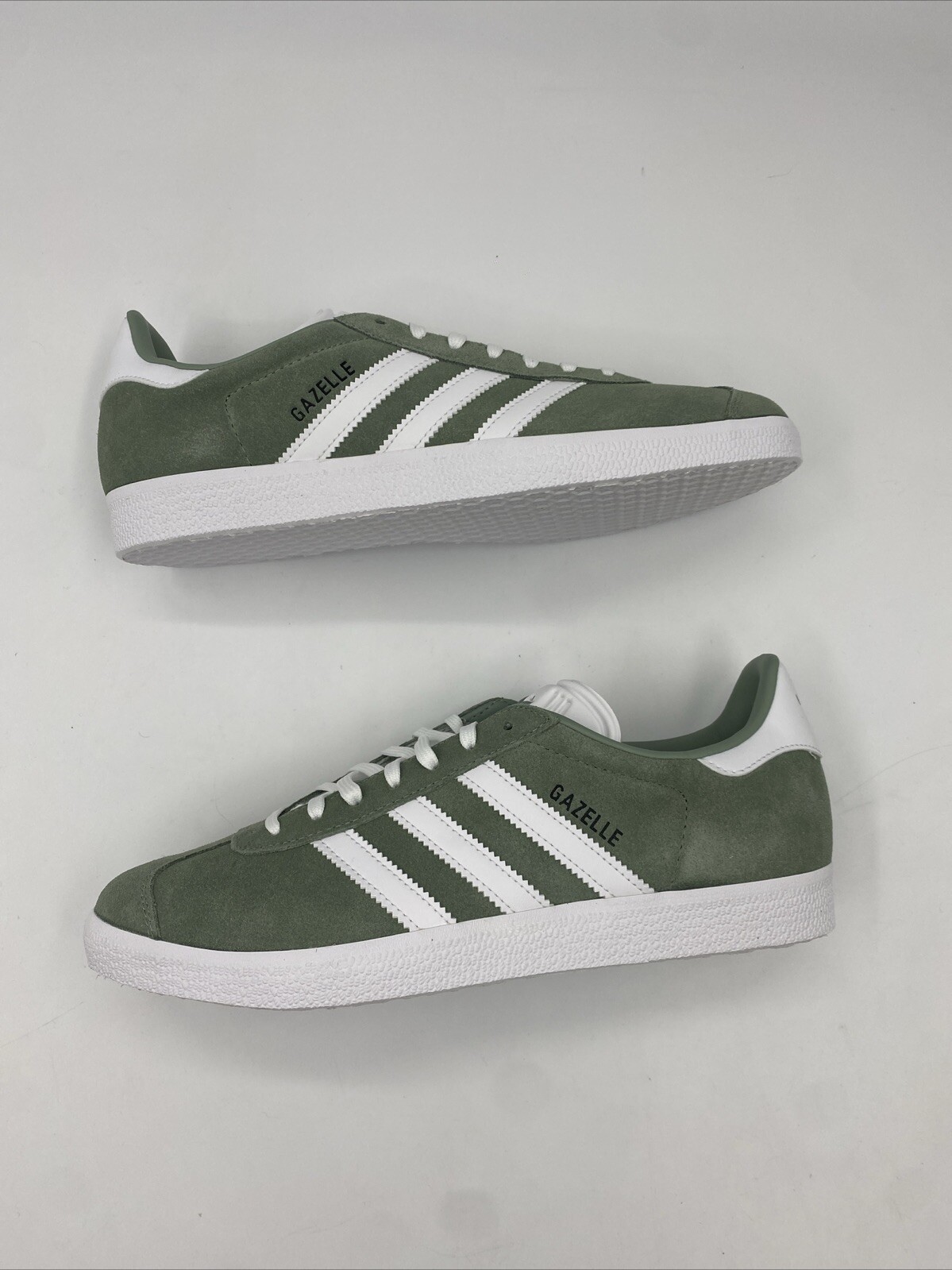 Adidas Originals Gazelle Sneakers Silver Green IG5790 Women’s Sizes 10 ...