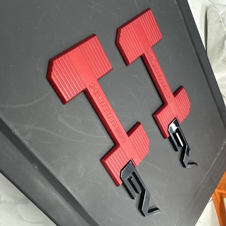 2024-2025 GMC Hummer EV SUV Emblems in Propel Red OEM GM 85053359 | eBay