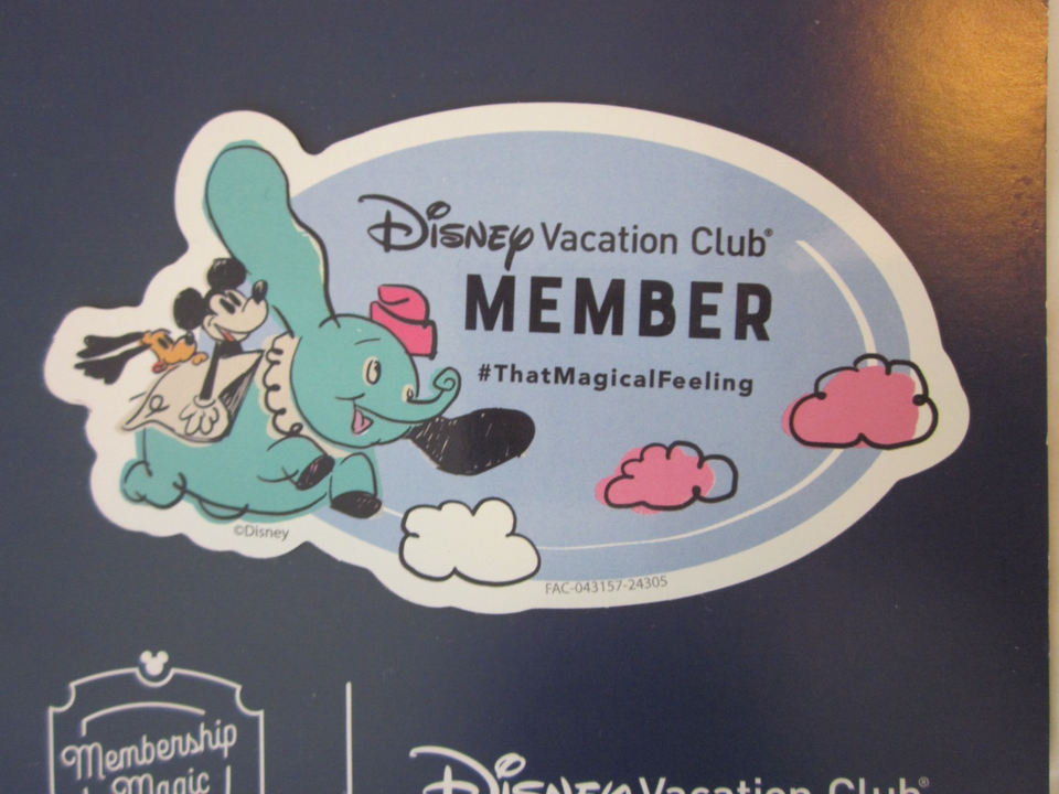 DISNEY VACATION CLUB MEMBER THAT MAGICAL FEELING MAGNET MICKEY MOUSE ...