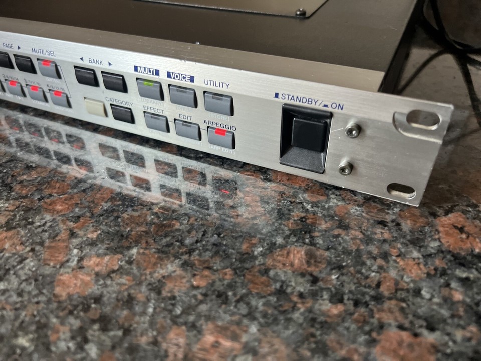 Yamaha Motif Rack mount synthesizer sound module | eBay