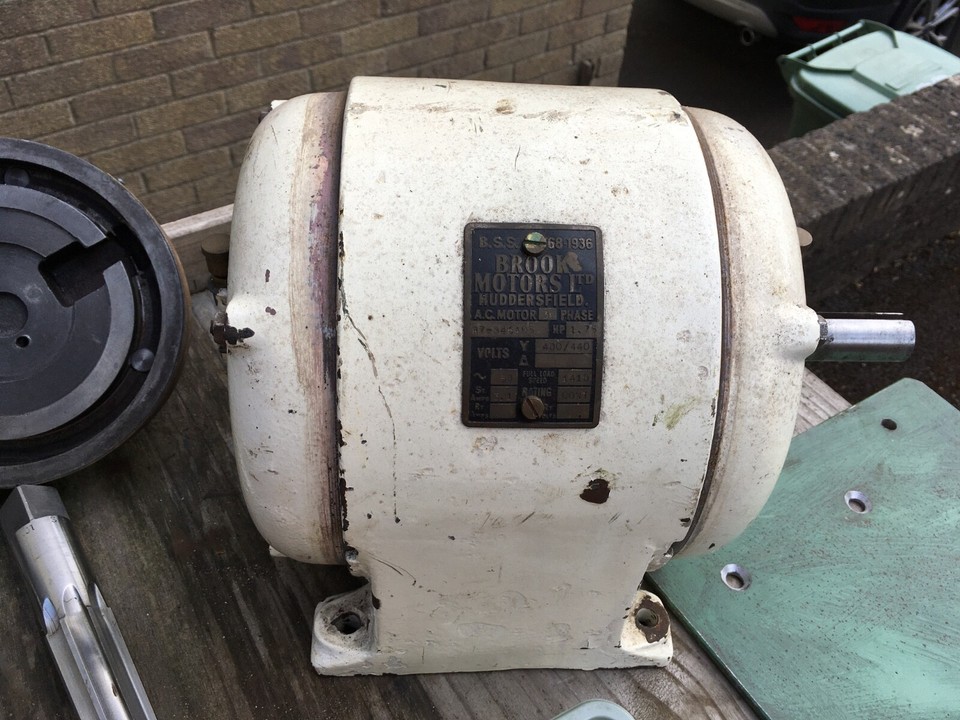 Zenith knee Milling Machine - Ideal hobby, home workshop - with tooling | eBay UK