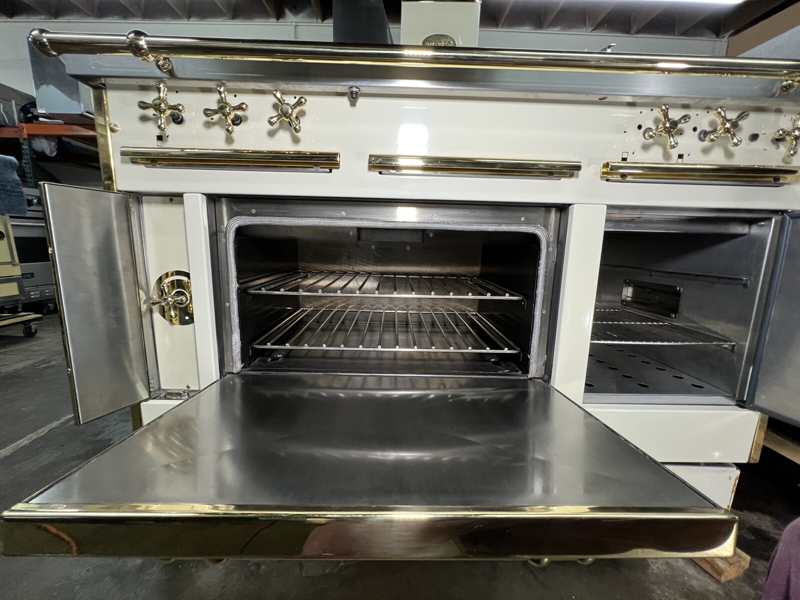 Morice 51” Gas Enamel Brass Range French Top La Cornue Custom Made ...