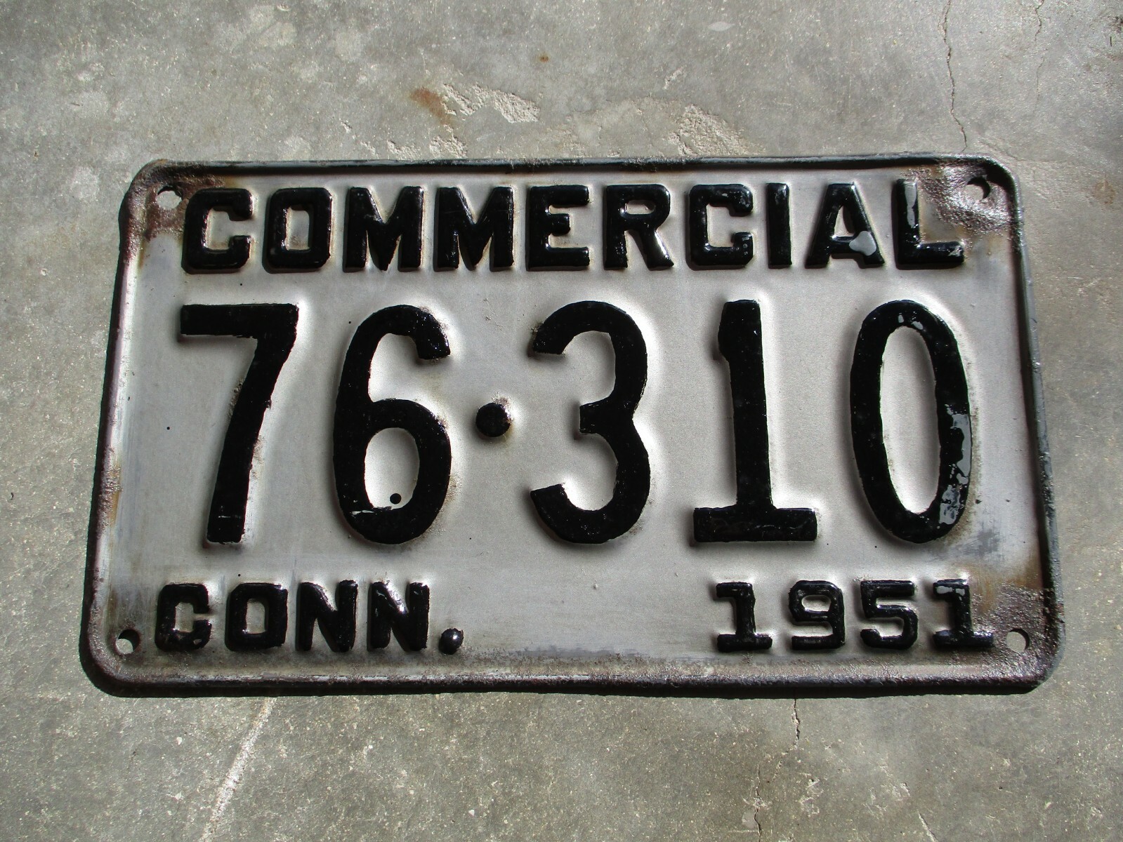 Connecticut 1951 Commercial license plate # 76 - 310 | eBay