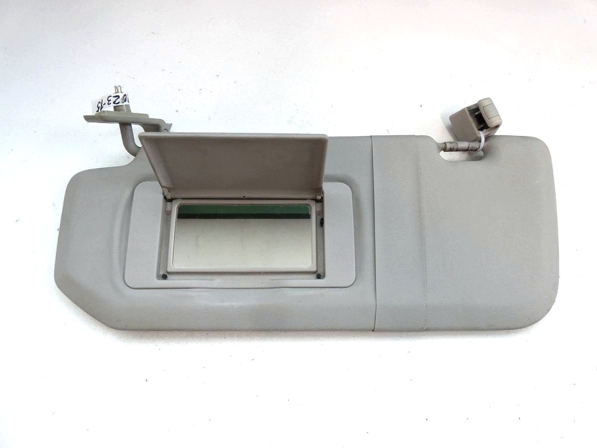 Mercedes W251 320CDI A2518100110 7F59 Sun visor mirror left illuminated ...