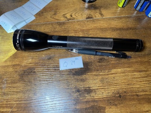 MagLite ML100 3-Cell C LED Flashlight, Chipboard Packaging, Black | eBay