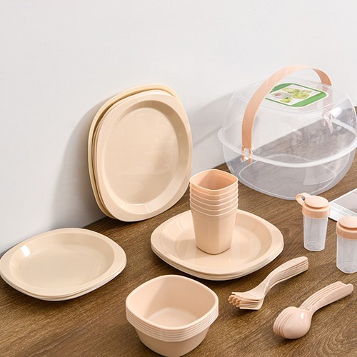 Outdoor Tableware Set Plastic 48 Piece Camping Dinnerware Set For ...