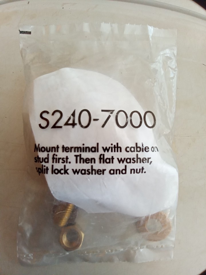 Single Stud Mount Terminal Block - S240-7000 - 15ft Lbs Max - RV Camper ...