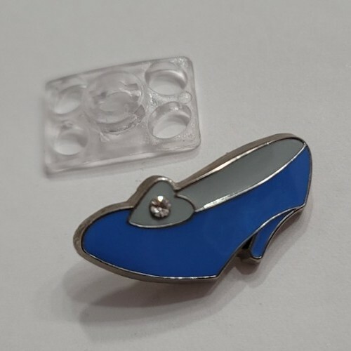 DISNEY SHOE SHOELACE CHARM CROCS PRINCESS CINDERELLA GLASS SLIPPER ...