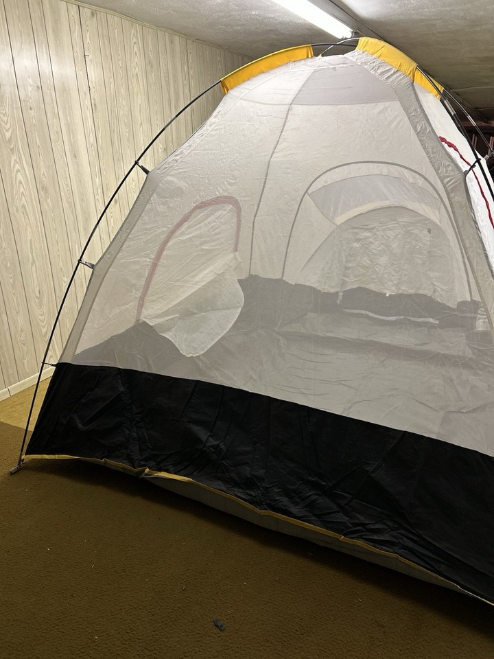 NICE! Sears Hillary Tent Black, Red And Yellow - 4 Person | eBay