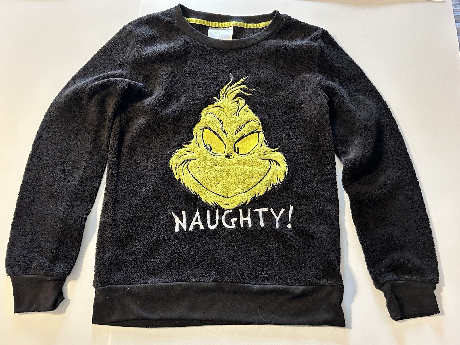 Dr Seuss The Grinch Fleece Top with The Grinch Face o… - Gem
