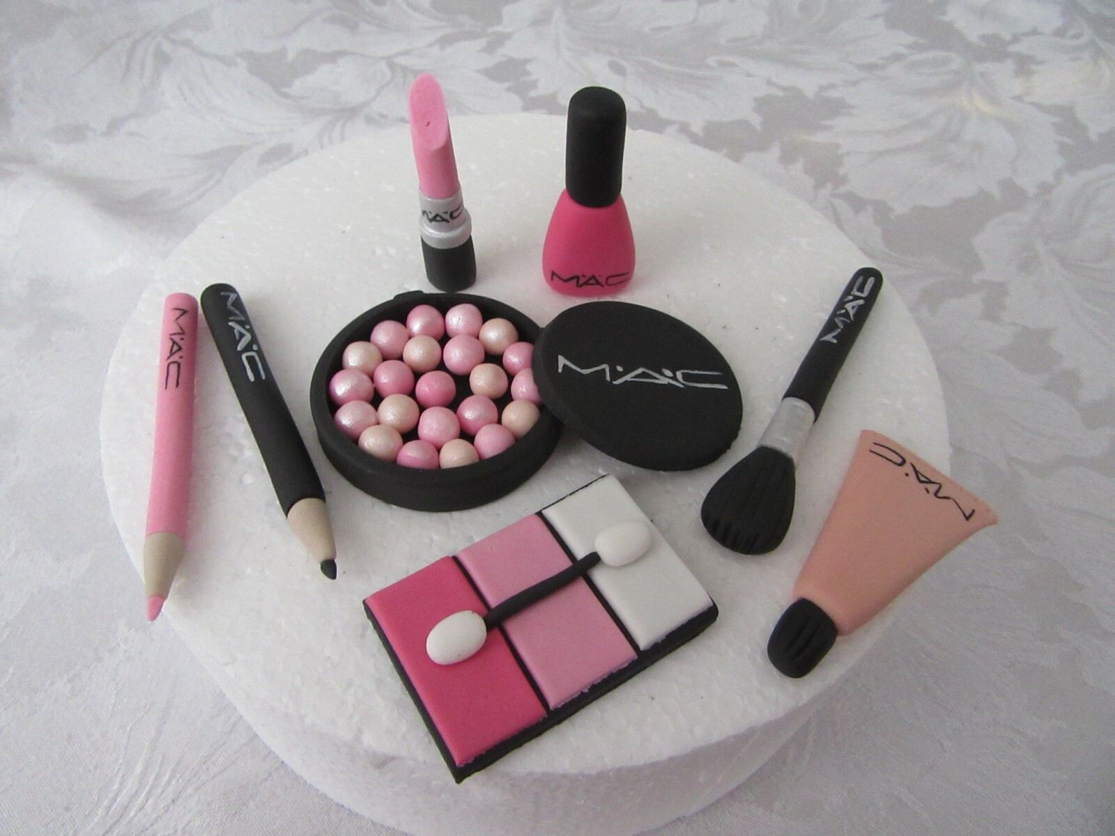 Mac Makeup Cake Toppers | Saubhaya Makeup