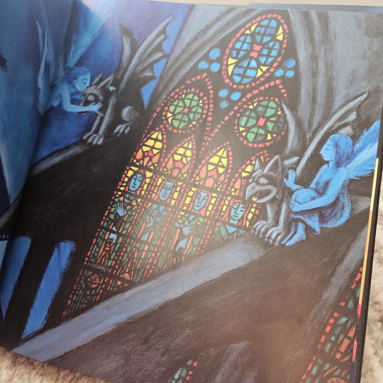 God Bless the Gargoyles by Dav Pilkey Hardcover New Rare 9780545935142 ...