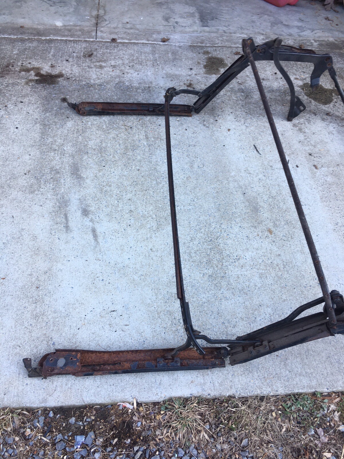 1963 1964 GM Cadillac Modify To Fit Other GMs Convertible Top Scissors ...