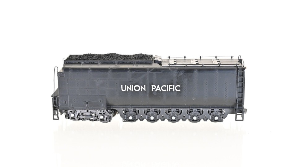 Rivarossi 4-6-6-4 Challenger Union Pacific 3985 HO scale | eBay
