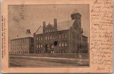 Vintage BIG RAPIDS, Michigan Postcard FERRIS INSTITUTE Street View ...