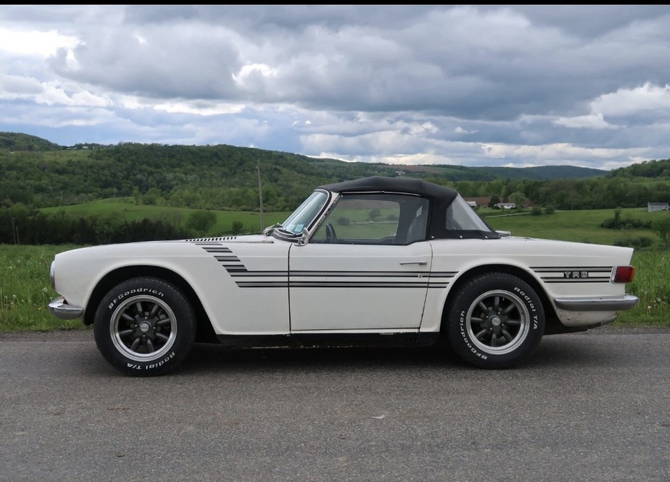 New 1969-1976 Triumph TR6 OEM Die Cut Side Stripe Kit | eBay