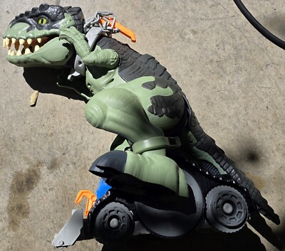 Jurassic World Dominion Mega Stomp & Rumble Giga Dinosaur Fisher-Price ...