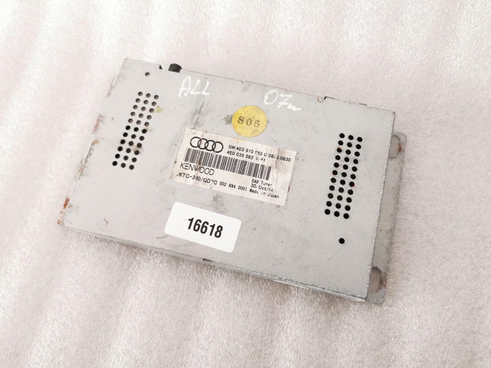 Audi A6 4F A5 8T Radio DAB Empfänger Audio Steuergerät Modul 4E0910563C ...