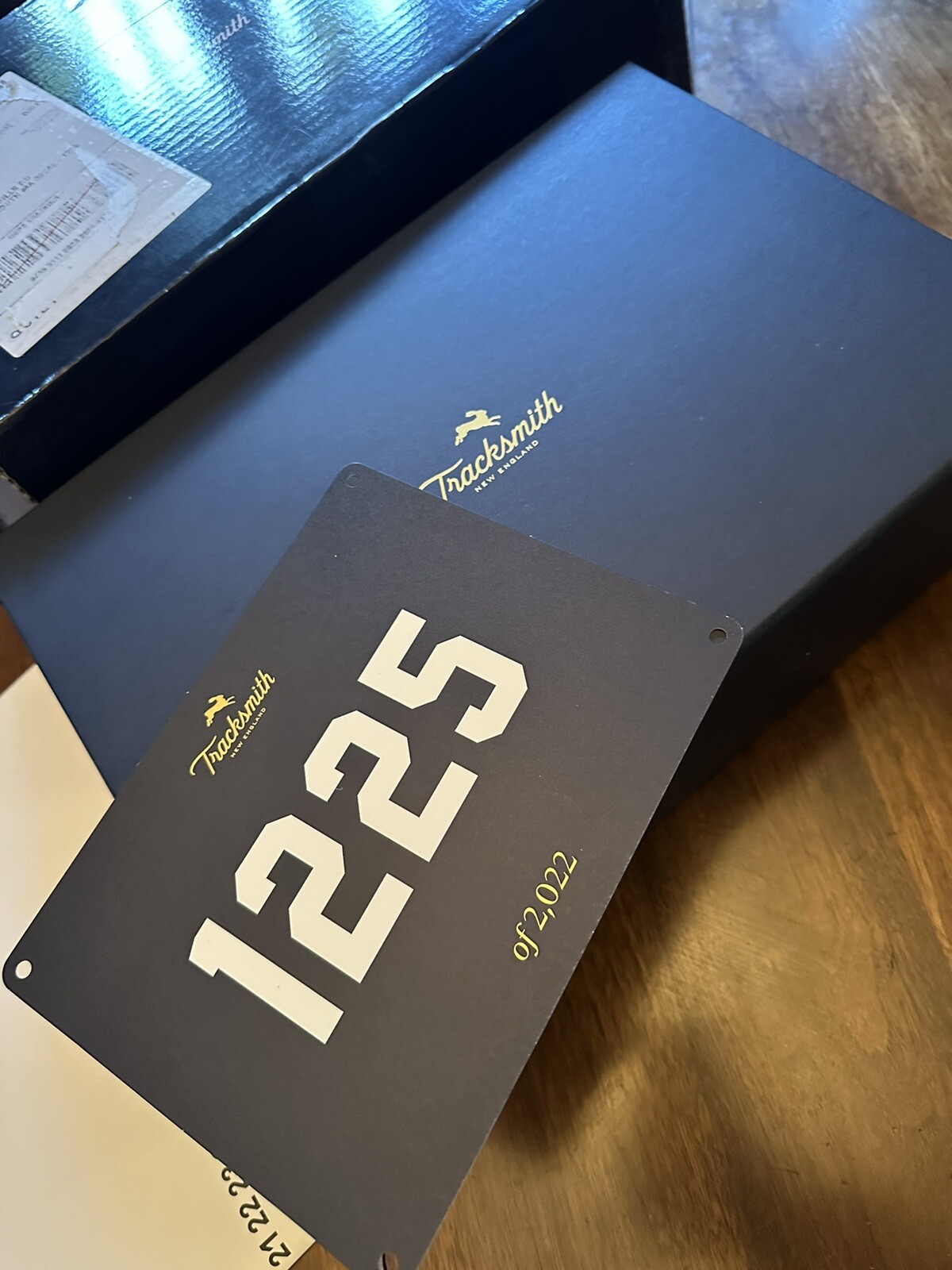 Tracksmith Eliot Runner Empty Collectible Shoe Box + Bib And Ndo Poster ...