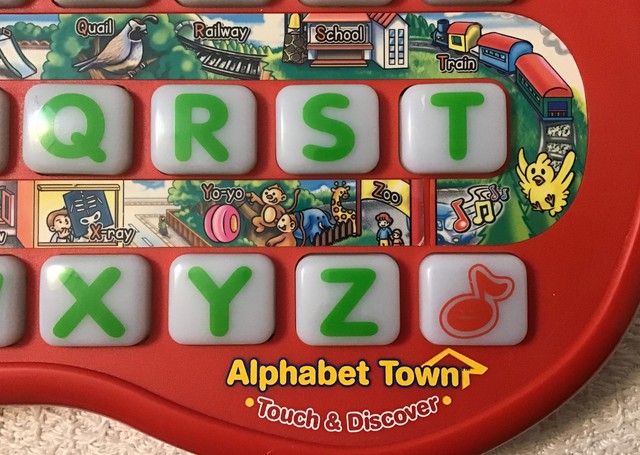 VTech Alphabet Town Touch & Discover ABC Count Spell Phonics - 8 ...