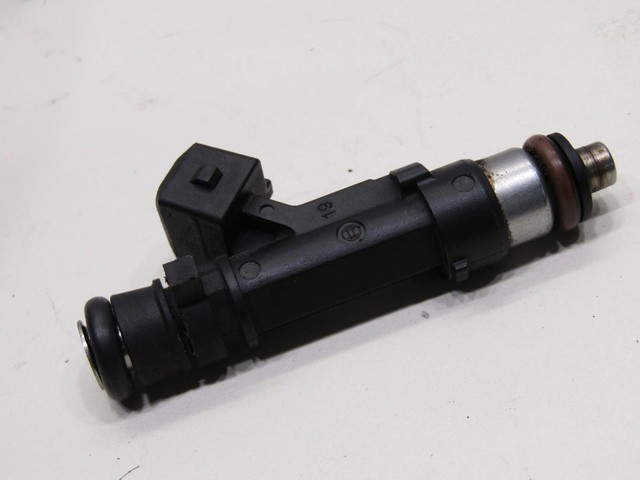 Vauxhall ASTRA H CORSA D 1.4 16v Petrol Fuel Rail Injectors 4 Set ...