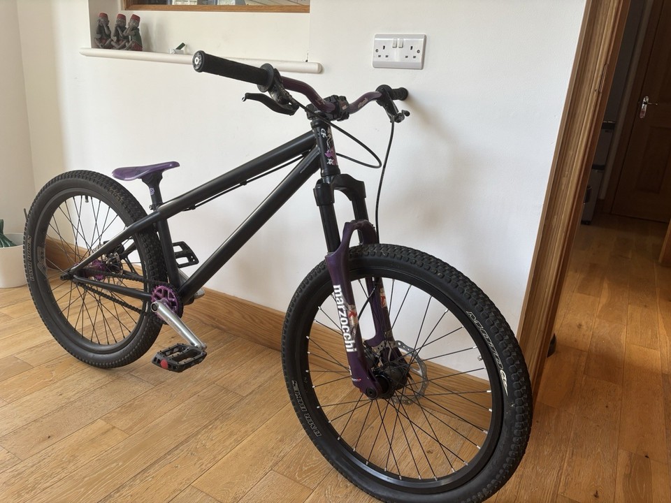Black market Bikes / S&M Contraband Dirt Jump Bike / DMR /SPANK ...