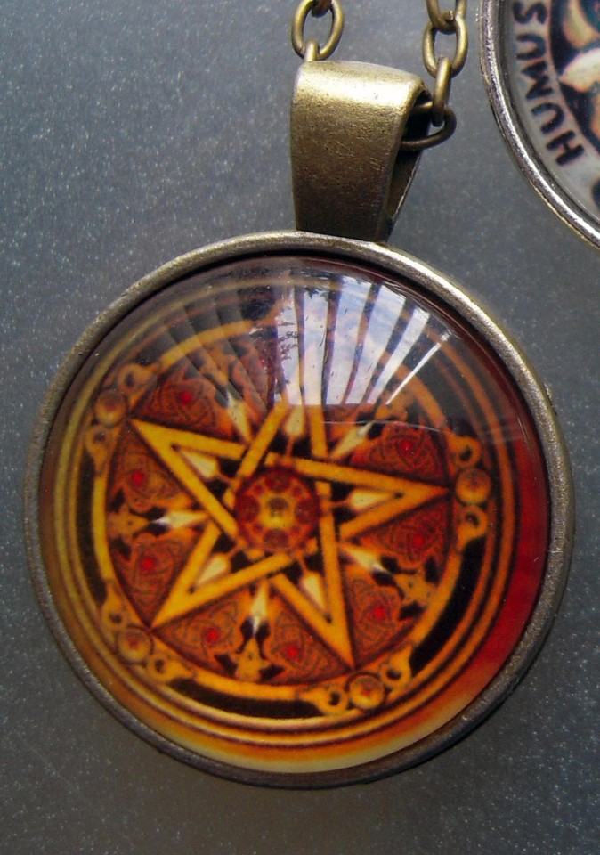 Pentagram Pentacle Celtic Pendant Protection Wicca Druid Pagan 18-19 ...