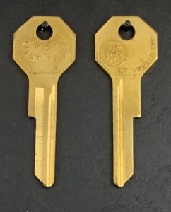 Lots of Composite Master Key Blanks for Y152/Y150/Y148 Keyways Vintage ...