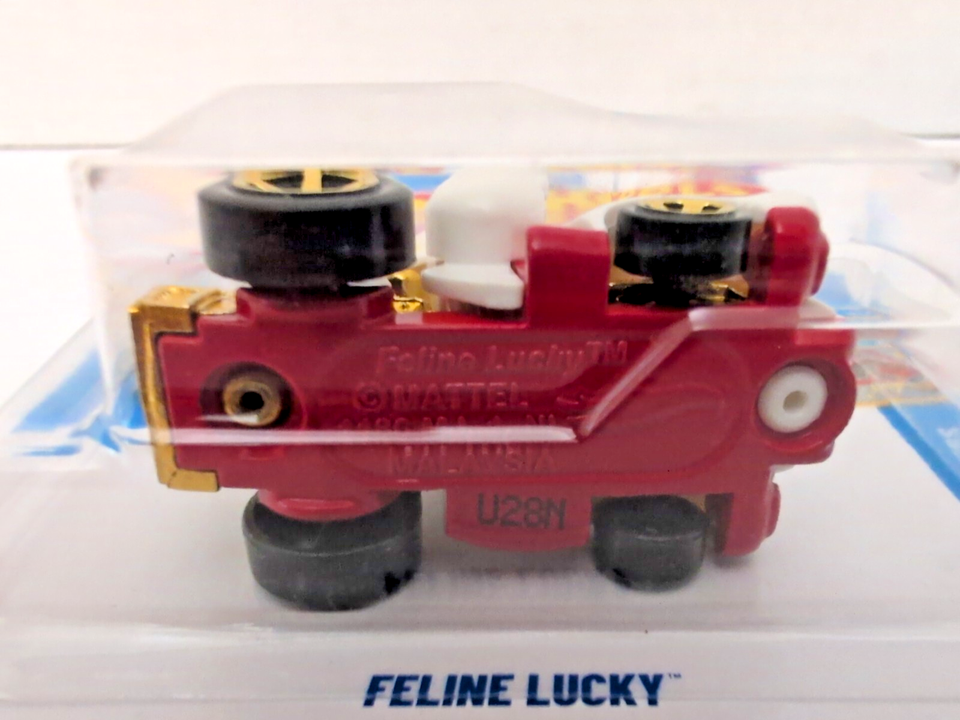 2025 Hot Wheels Feline Lucky Cat Maneki-Neko Celebration Racers N Case ...
