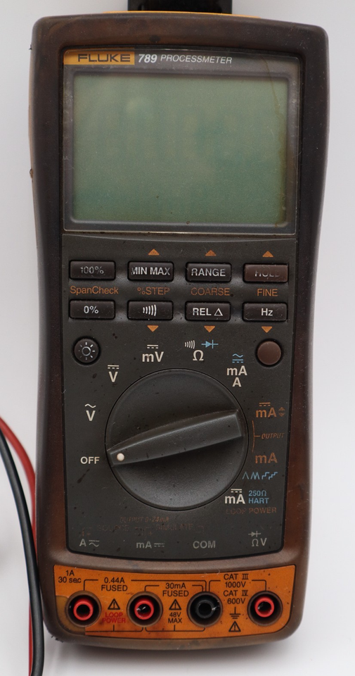 Fluke 789 ProcessMeter Digital Multimeter Loop Calibrator with Test ...