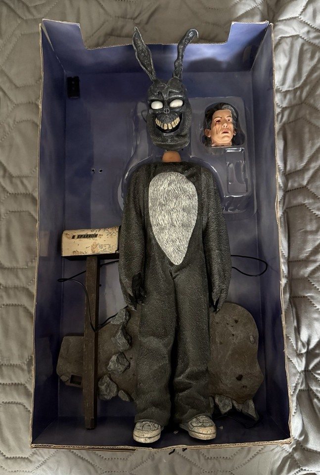Donny Darko 2005 Vintage Frank The Bunny Figure Still In Box Rare Still ...