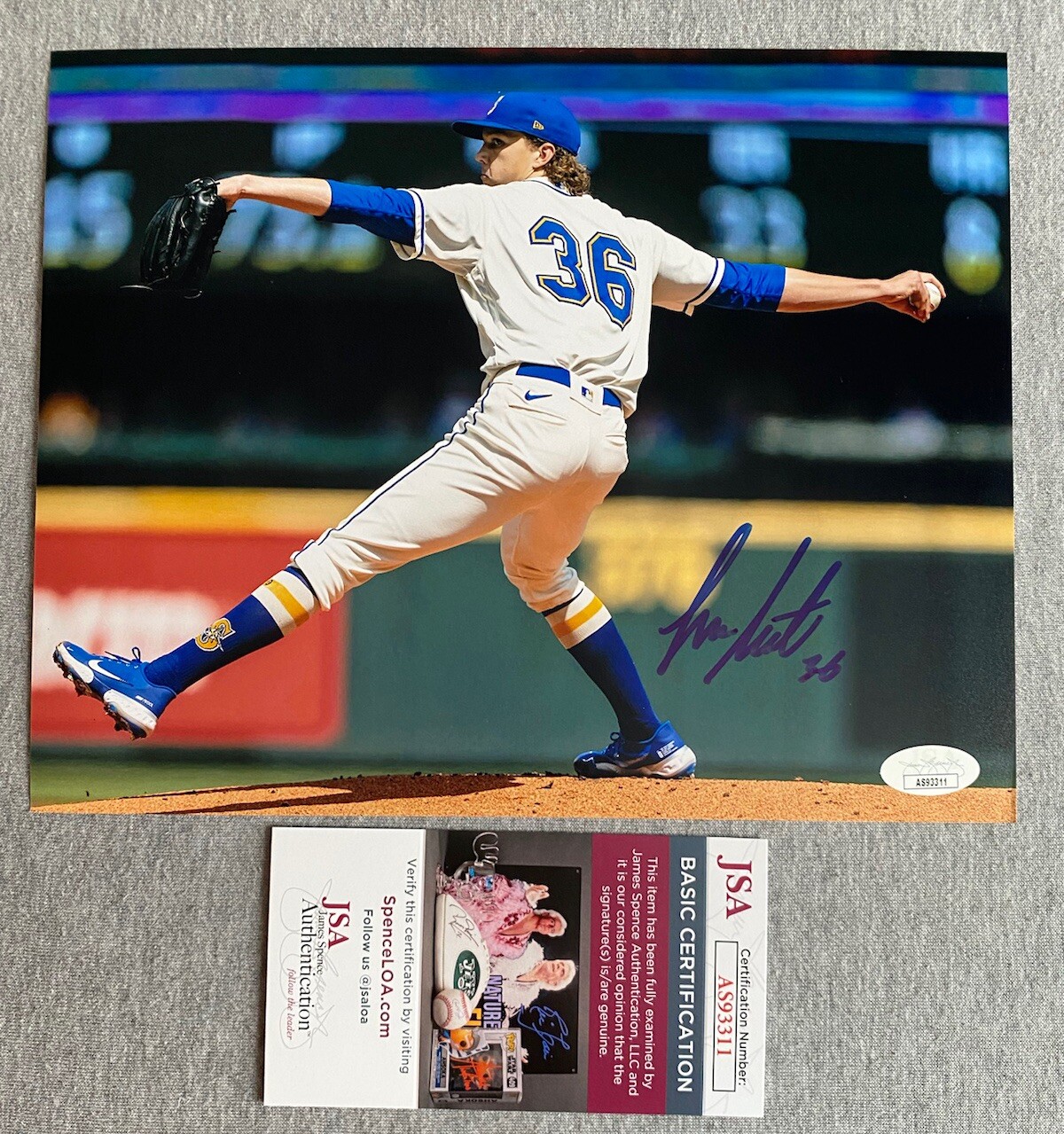 SEATTLE MARINERS- LOGAN GILBERT AUTOGRAPH 8x10 ACTION PHOTO JSA AS93311 ...