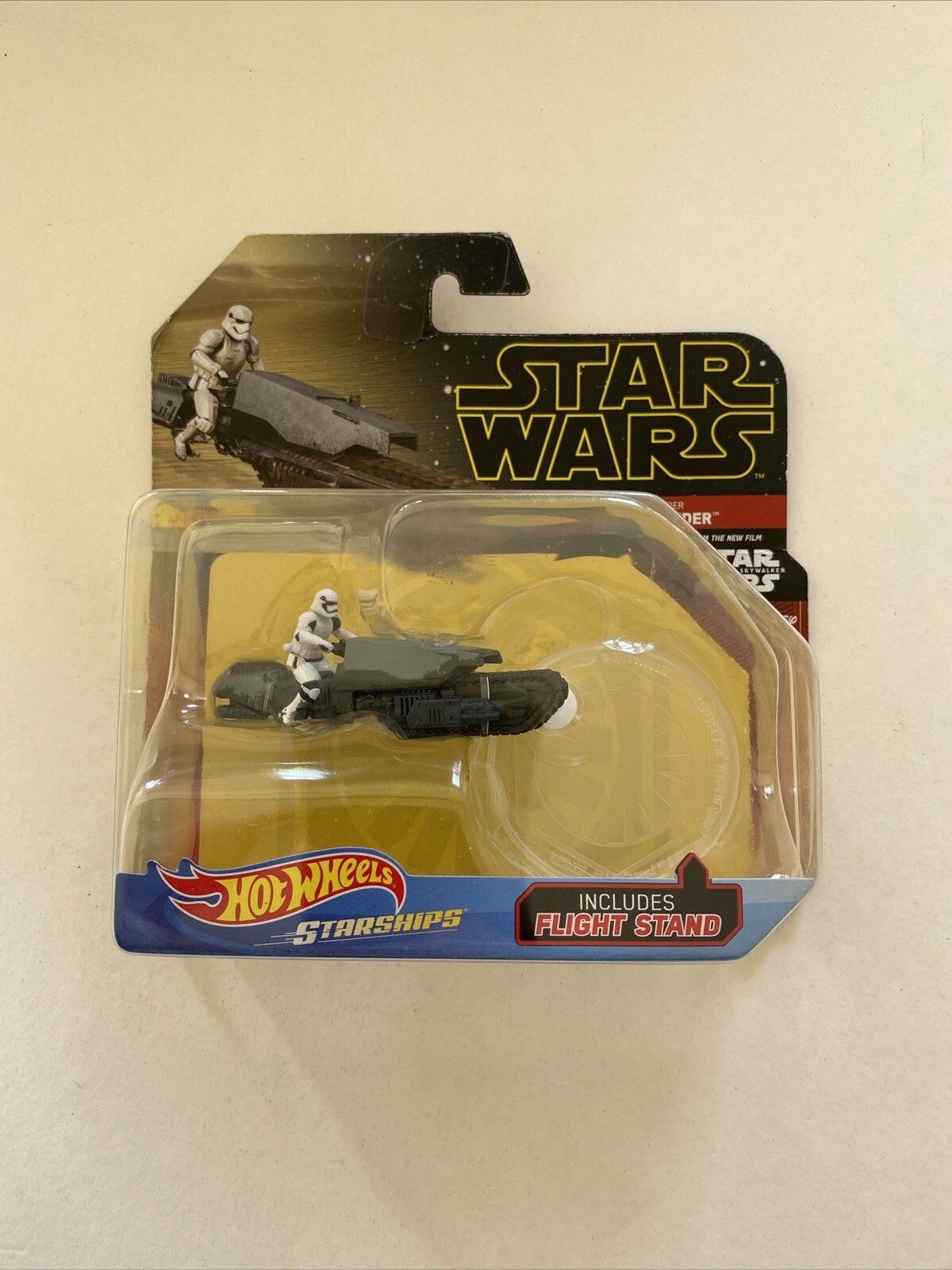 Hot Wheels Starships Star Wars First Order Treadspeeder Includes Stand ...