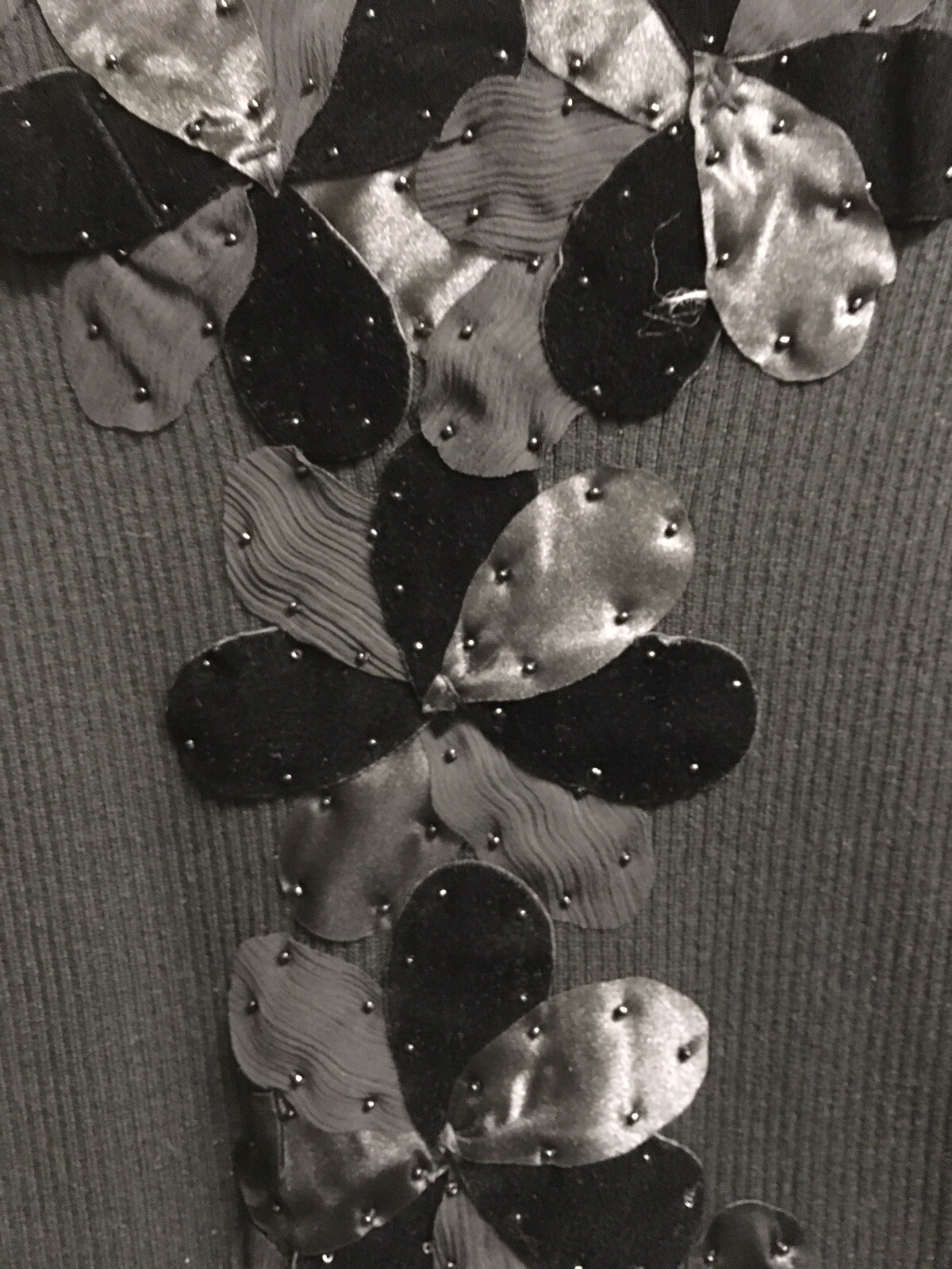 Peter Nygard Collection Black Velvet Petal Ribbed Beaded Sweater Large ...