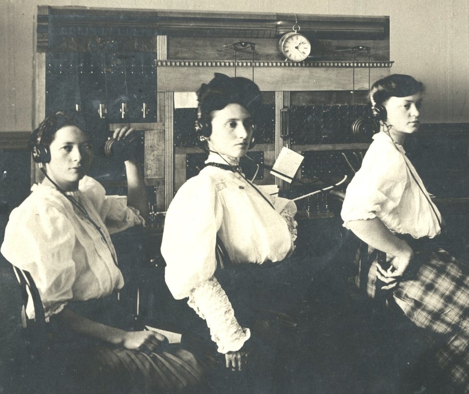Vintage Telephone Operators Photo | eBay