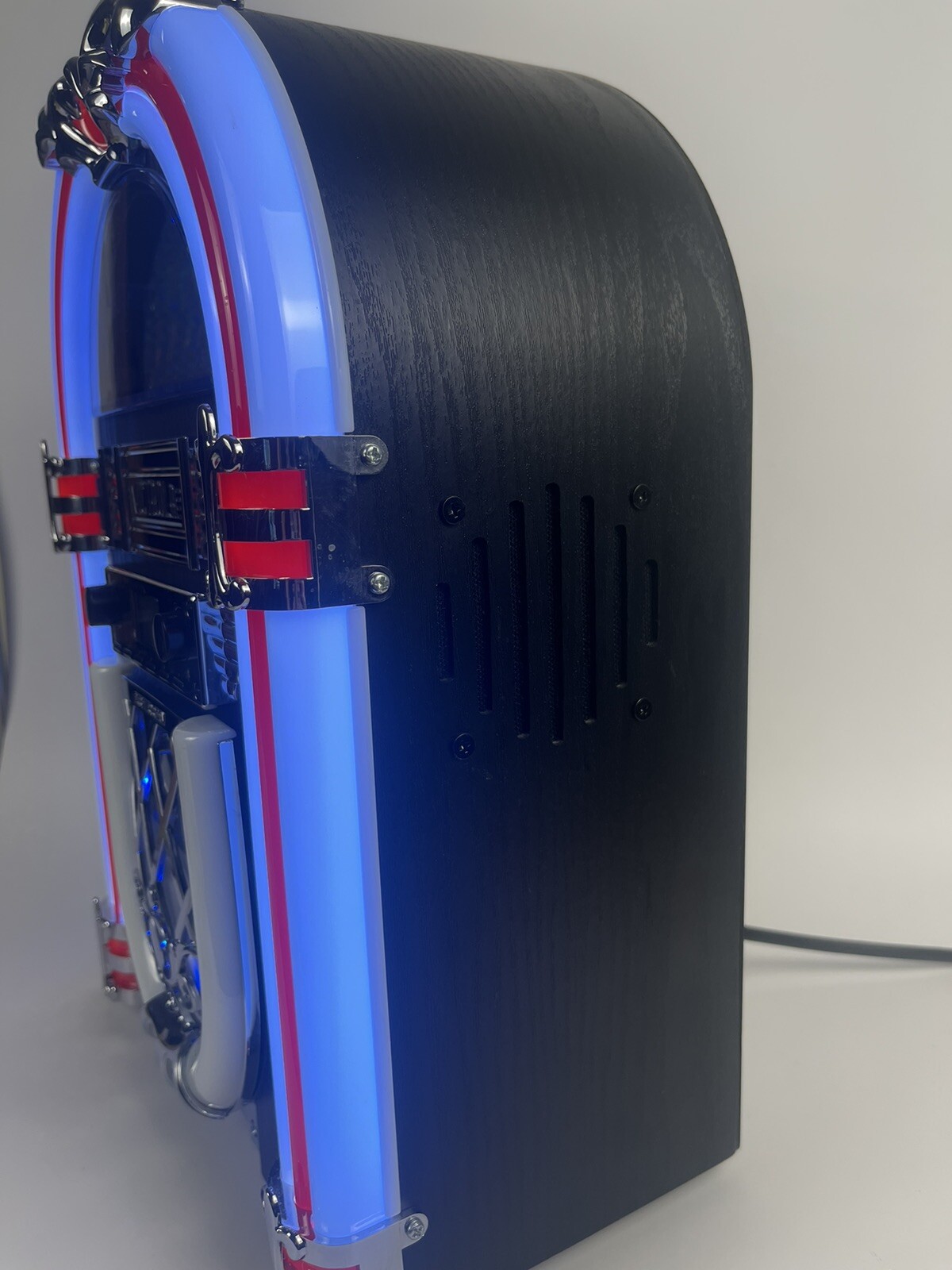 Victrola VJB-125 Retro Countertop Jukebox With CD Player and Bluetooth ...